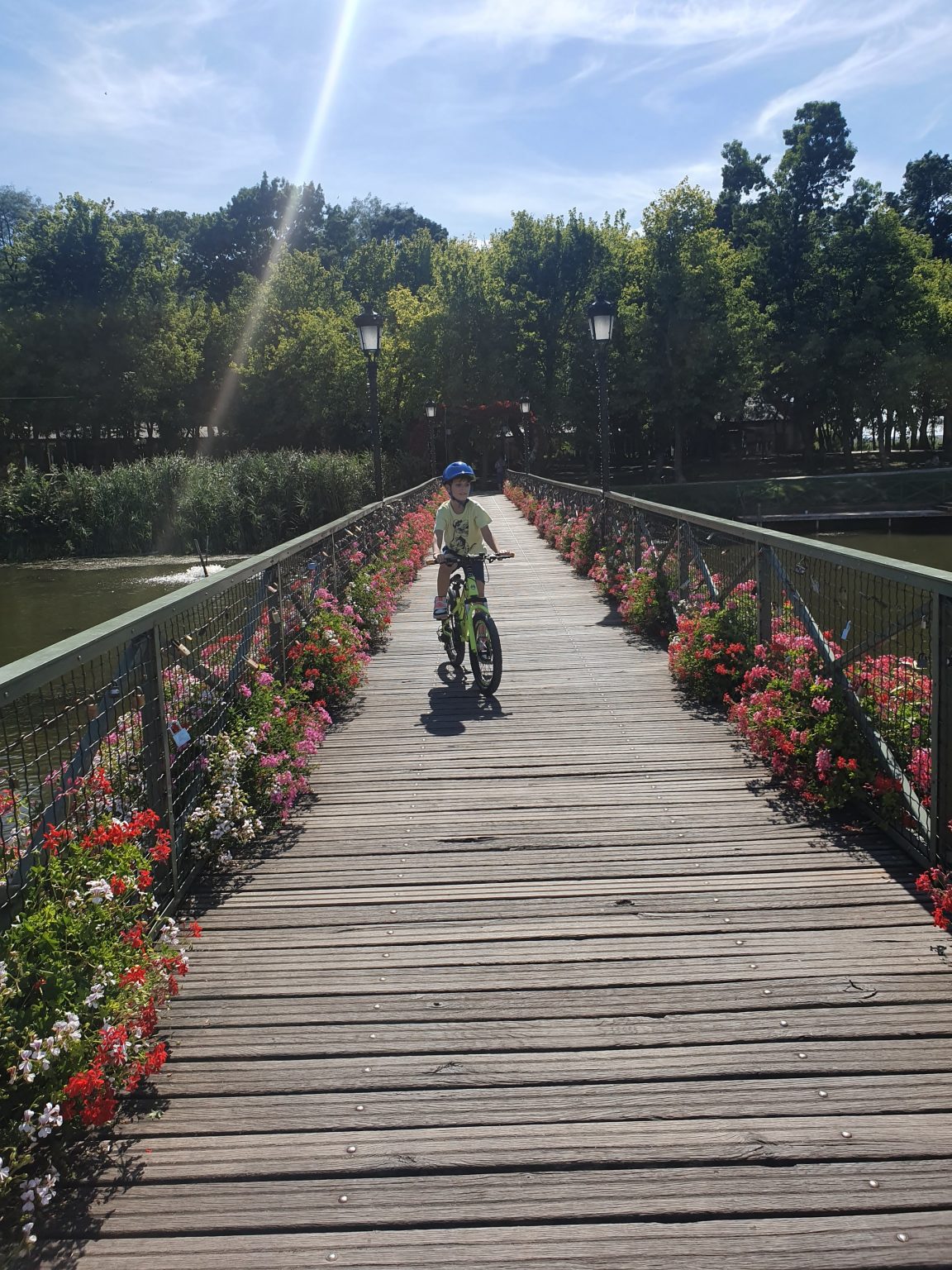 9 excursii de o zi, cu plecare din Bucuresti - Piciorușe Călătoare